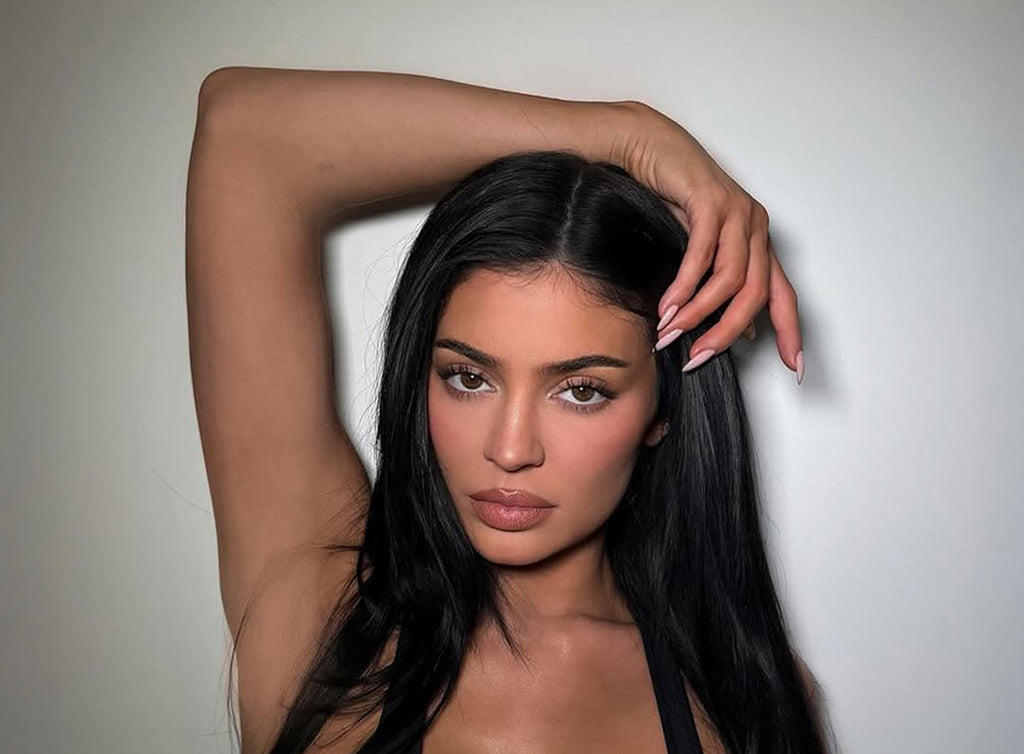 Kylie's Signature Glam Look – Kylie Cosmetics